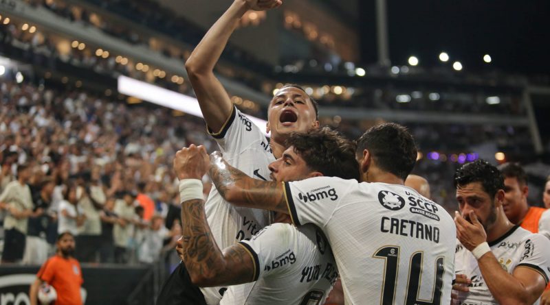 "Contrato de cinco anos"; Diretoria do Corinthians define mais uma ...